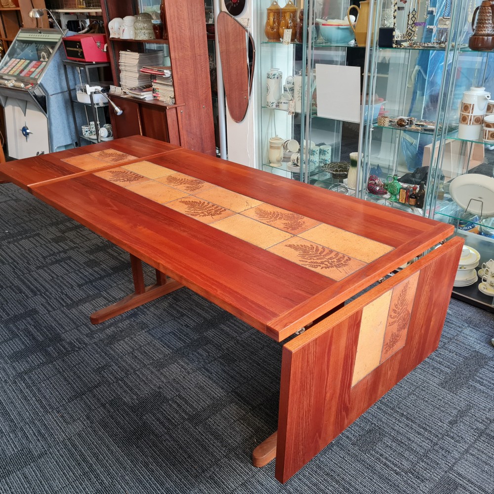 Ansager Mobler Tiled Dining Table