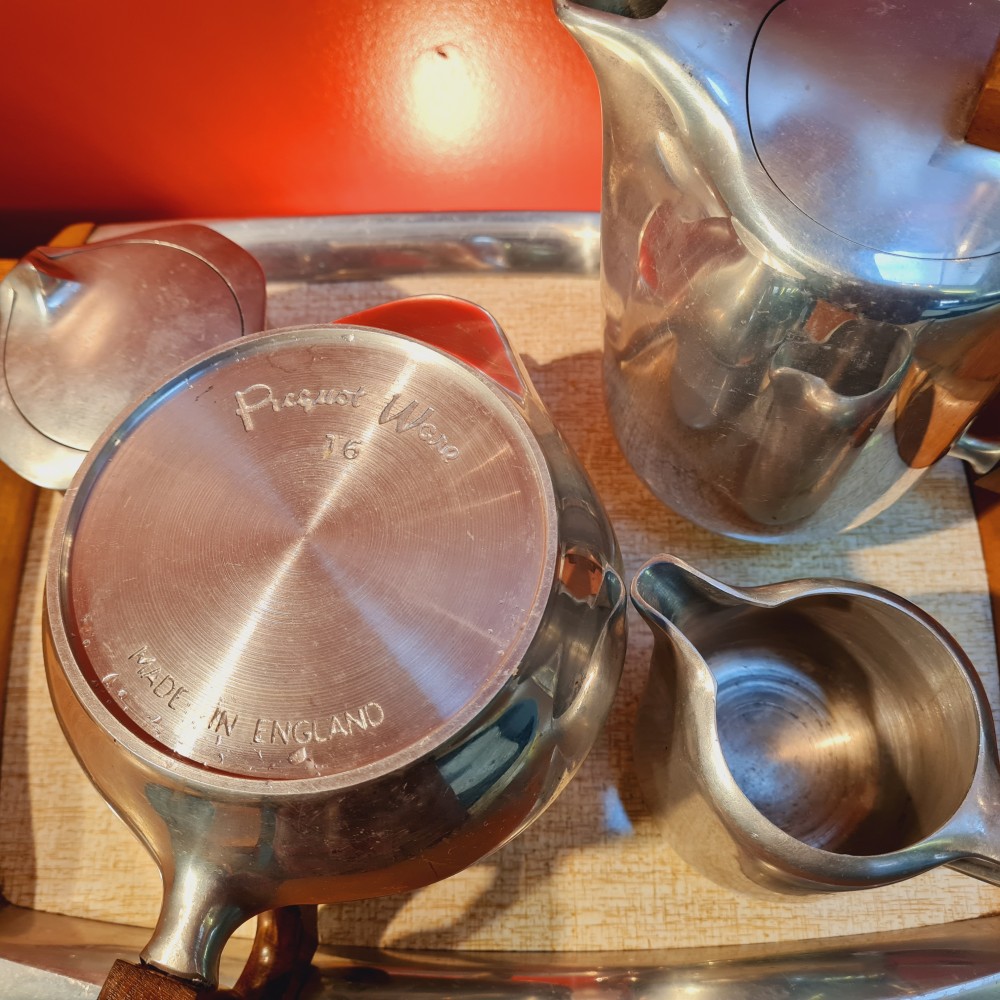 Mid Century Picquot Ware 5 Piece Set